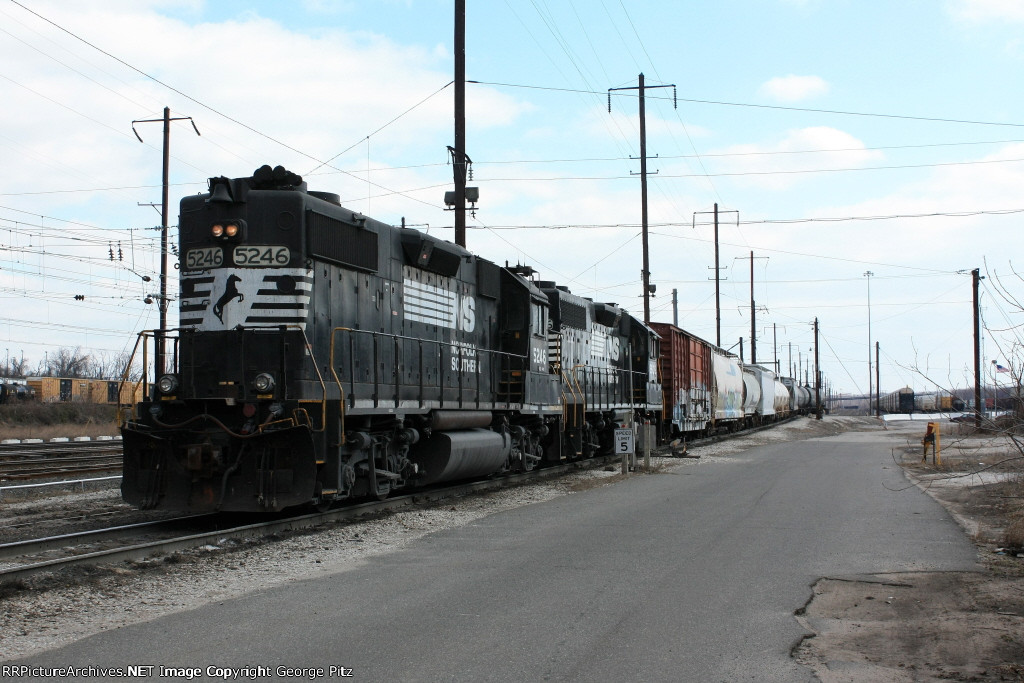 NS 5246 shifting cars